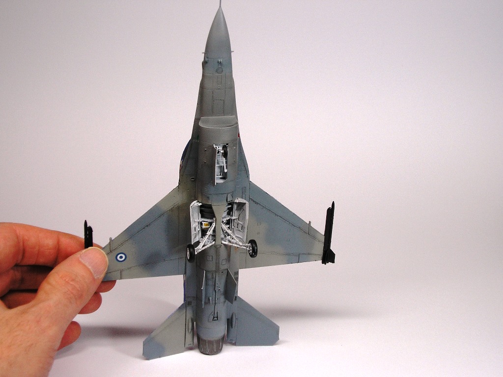 Mikrokosmos: F-16 ZEUS DEMO TEAM, Tamiya 1/72 scale