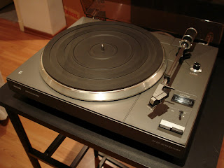 AUDIOGASTY: Philips AF-677