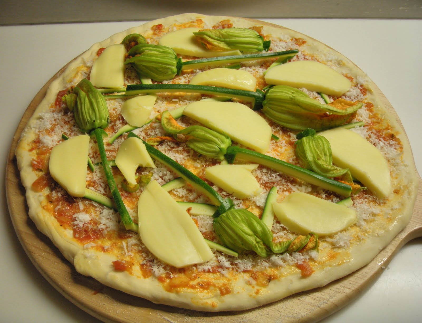 truck patch: Zucchini flower pizza...