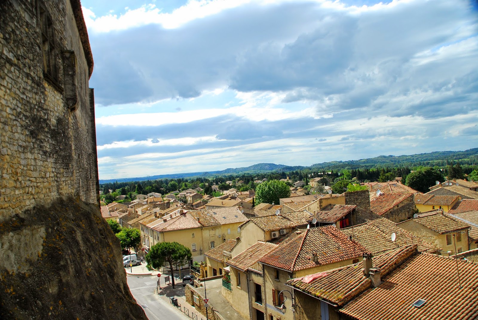 Aramon le Club des Aînés "Li FIEU DOU ROSE": visite d'Aramon