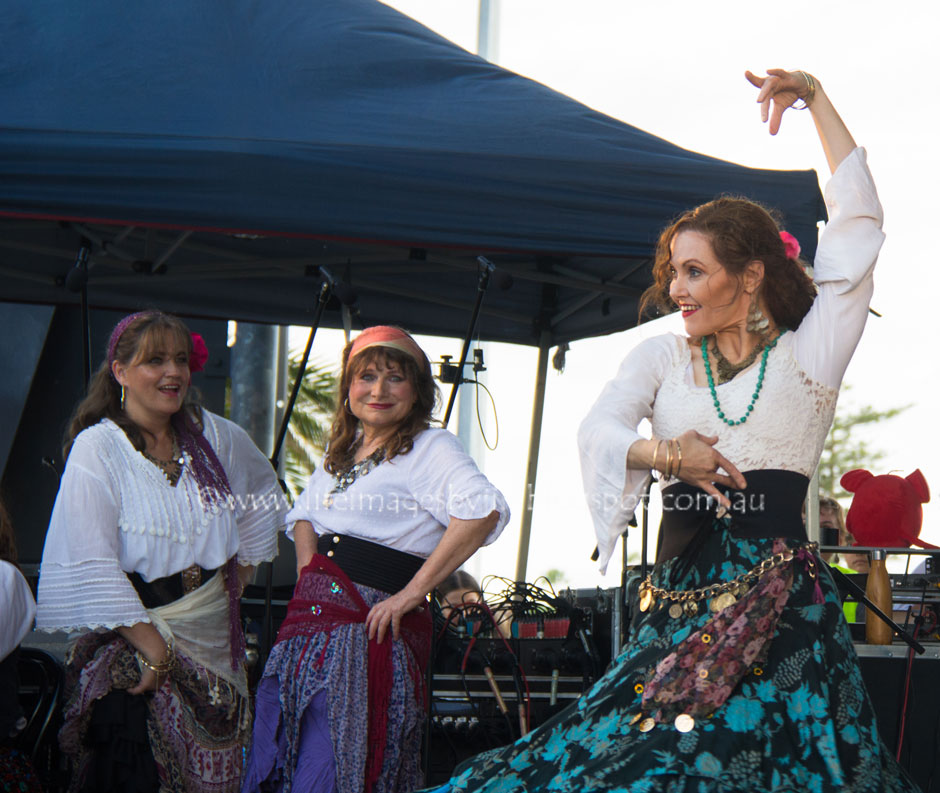 Life Images by Jill: Spanish Gypsies at the Multi-Cultural Festival