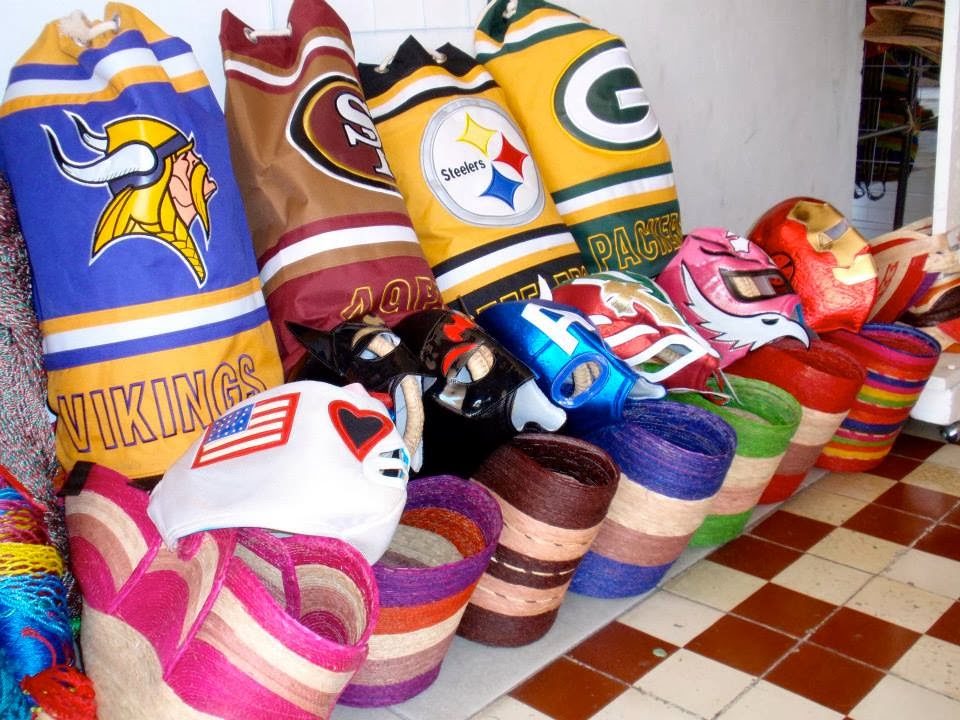 Caroline the Adventurer: Day Three, Part One: Shopping in Progreso