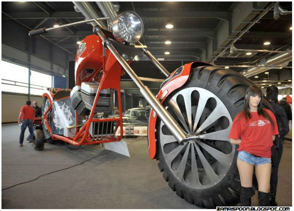 Motor Chopper Raksasa Terbesar Didunia. - Gaban Comel