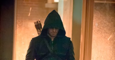 SNEAK PEEK : Footage From "Arrow: Broken Dolls"