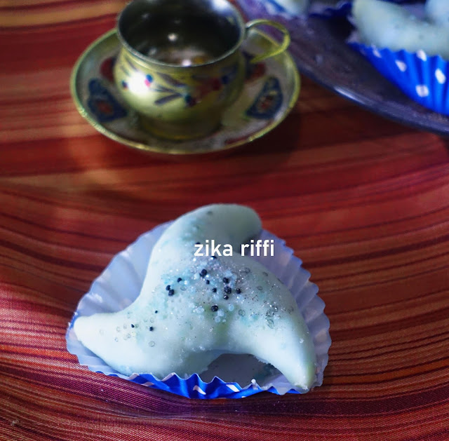 Arayech-L'arayech aux noix, gâteaux Algériens-Fêtes-Aid Fitr 2020