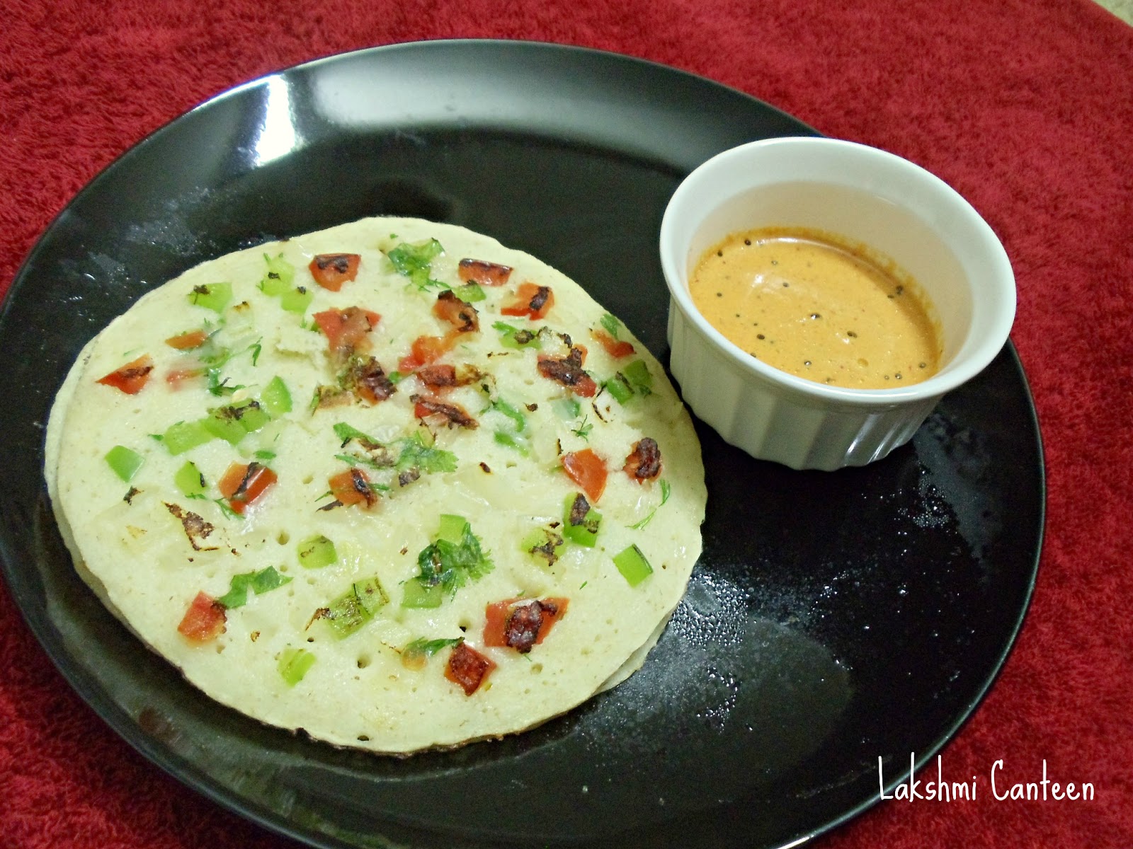 Lakshmi Canteen: Rava Uthappa