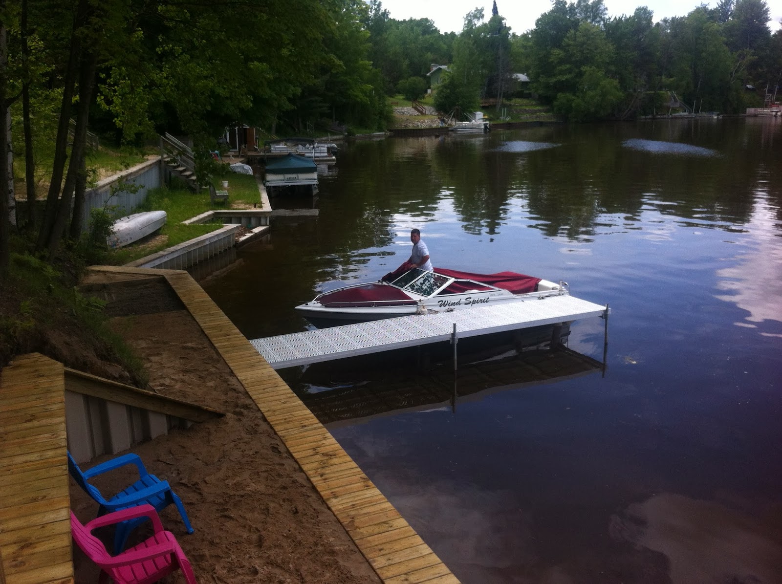 waffle cottage: WAFFLE COTTAGE - SMALLWOOD LAKE