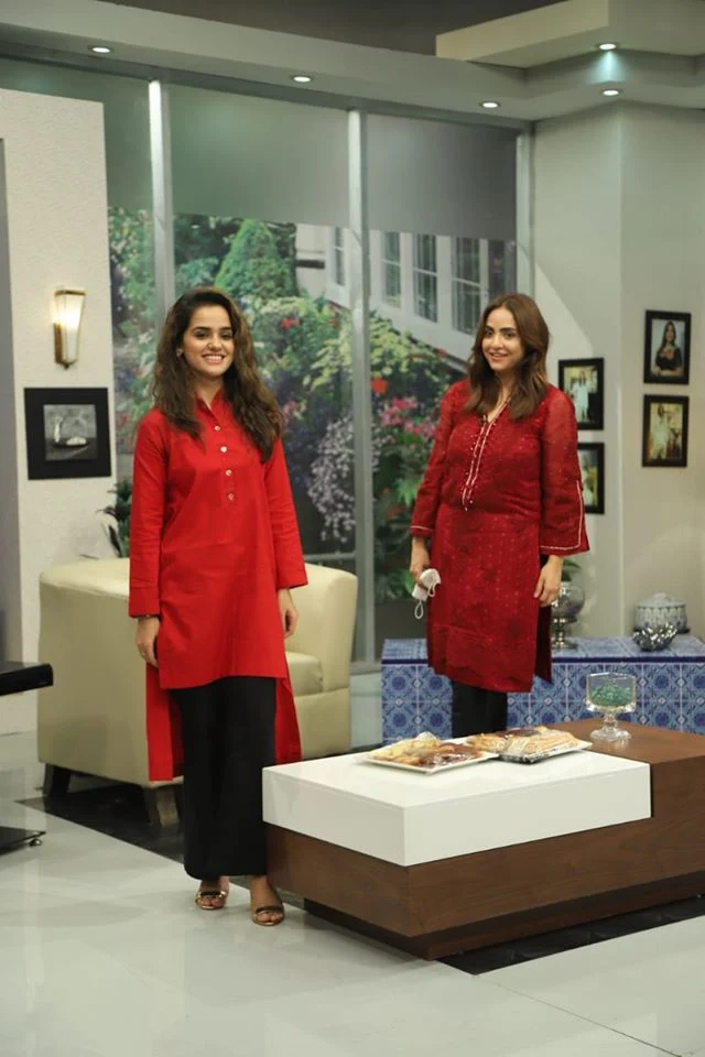 Nadia Khan Morning Show| Beautiful Pictures of Couple Maham Amir and ...