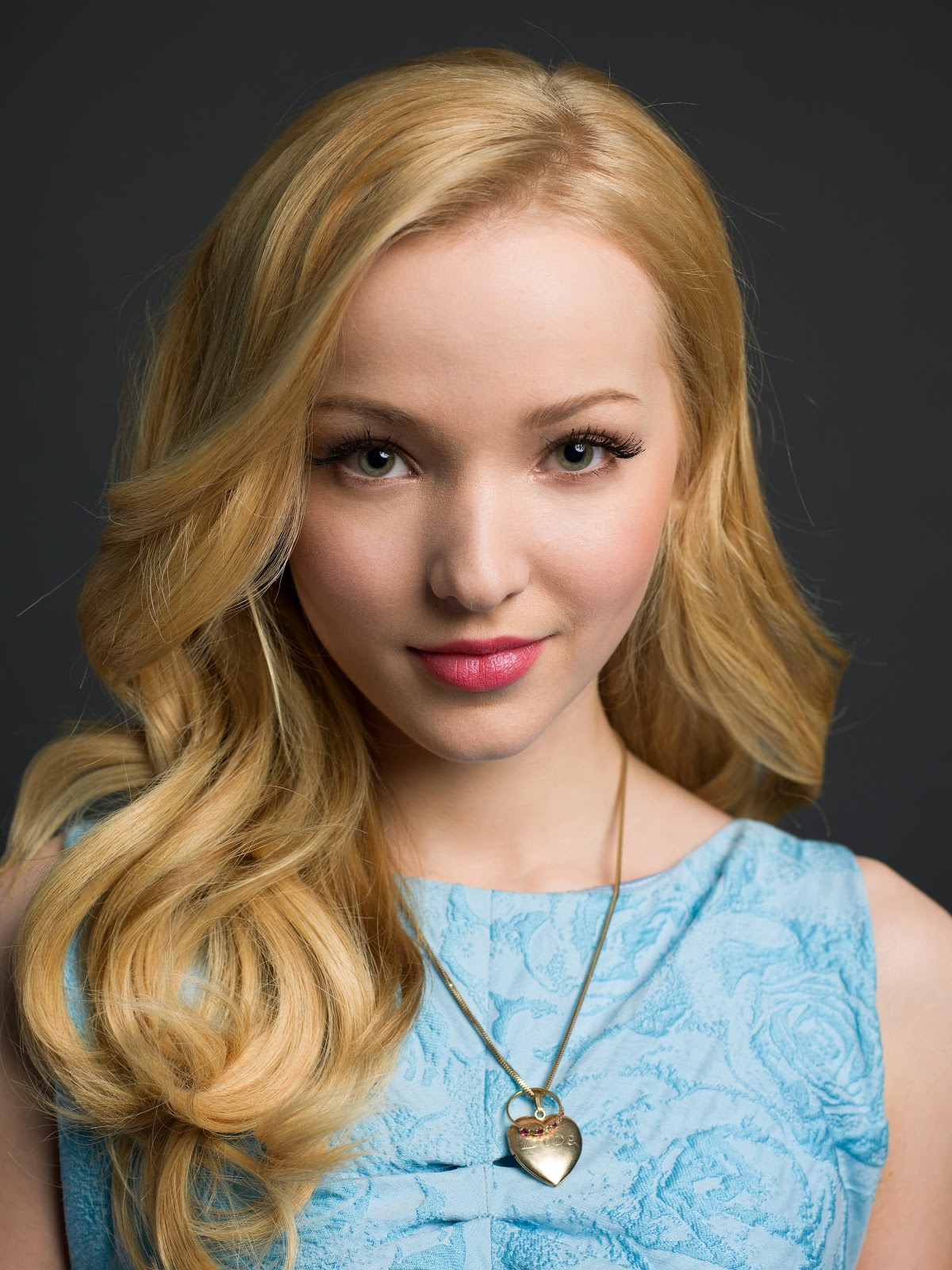 Dove Cameron HD Pictures | HD Wallpapers of Dove Cameron - HD Photos