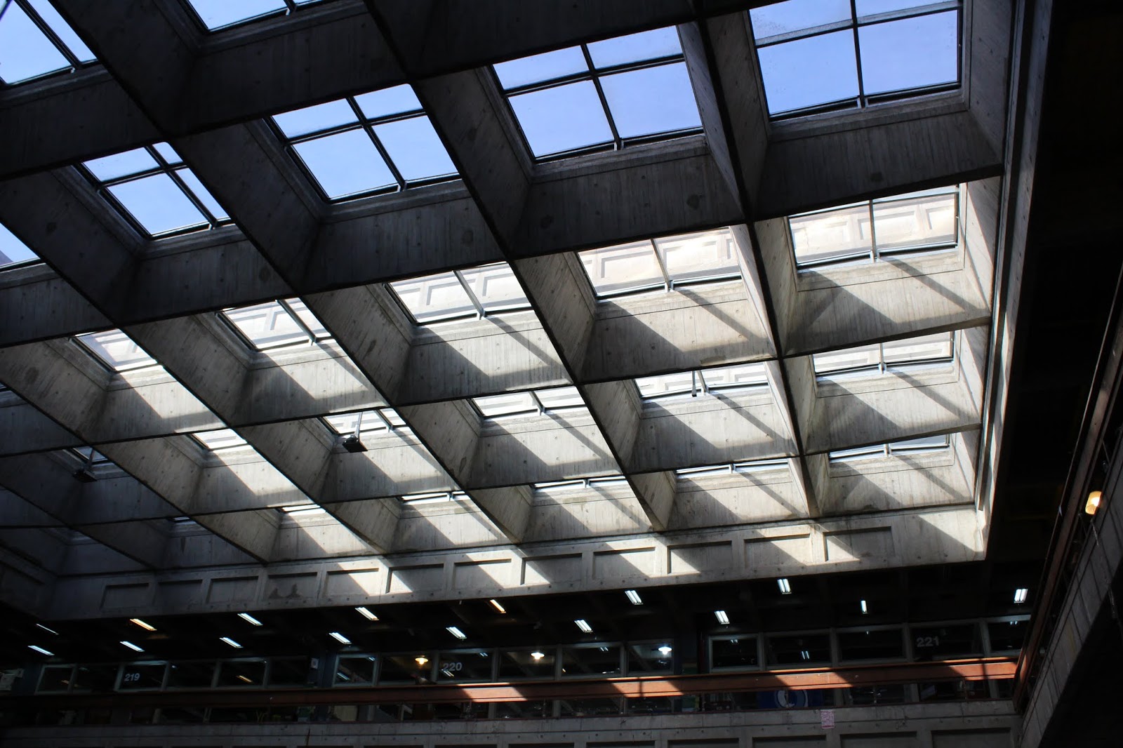 From Indoor to outdoors around FADU (Buenos Aires University)