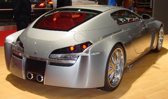 LAS 5 CREACIONES QUE LANZARON A LA FAMA A DC DESIGN