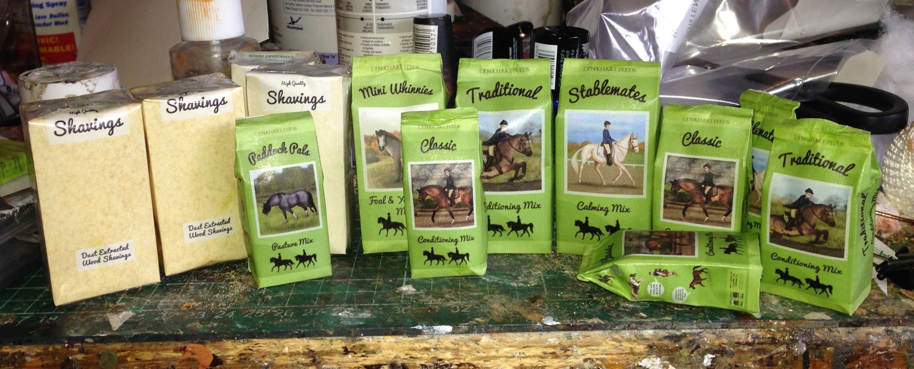 Last Alliance Studios: Printable Feedbags!