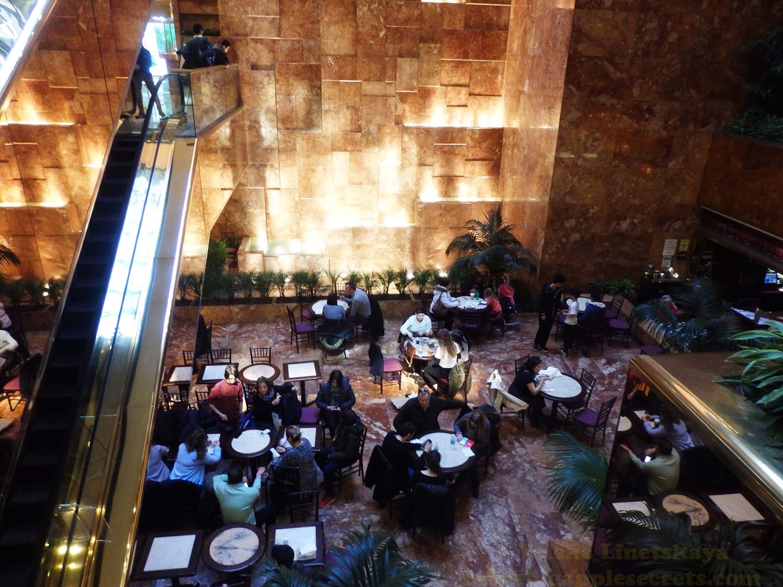 Big Apple Secrets: Trump tower: the place where Donald Trump lives.