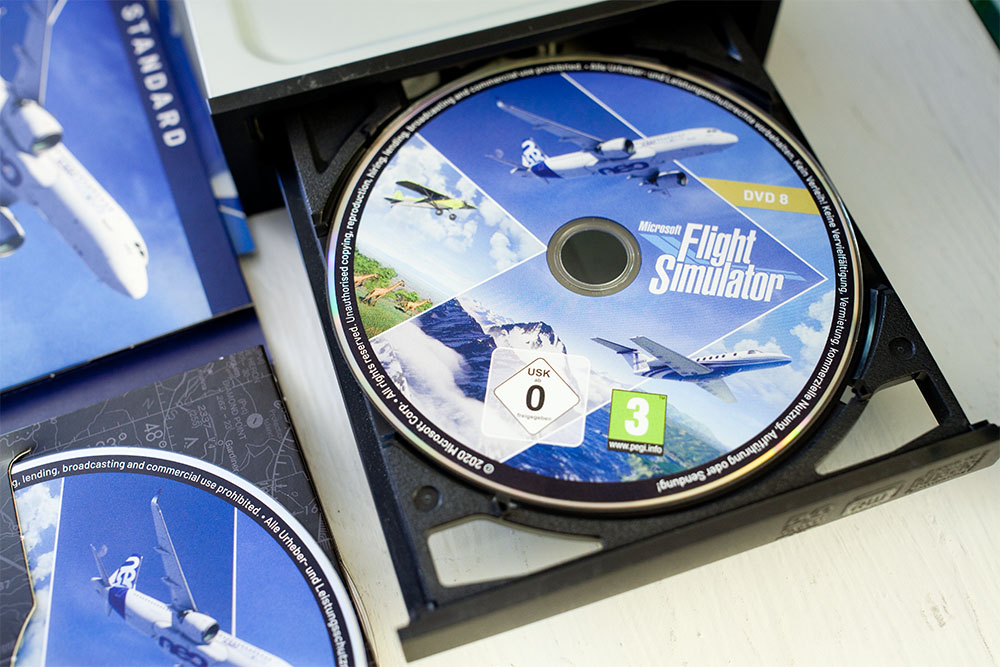 Women and Dreams: Installing the DVD Edition of Microsoft Flight ...