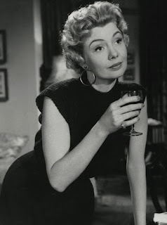 Yolande Donlan ~ The Beautiful Starlet