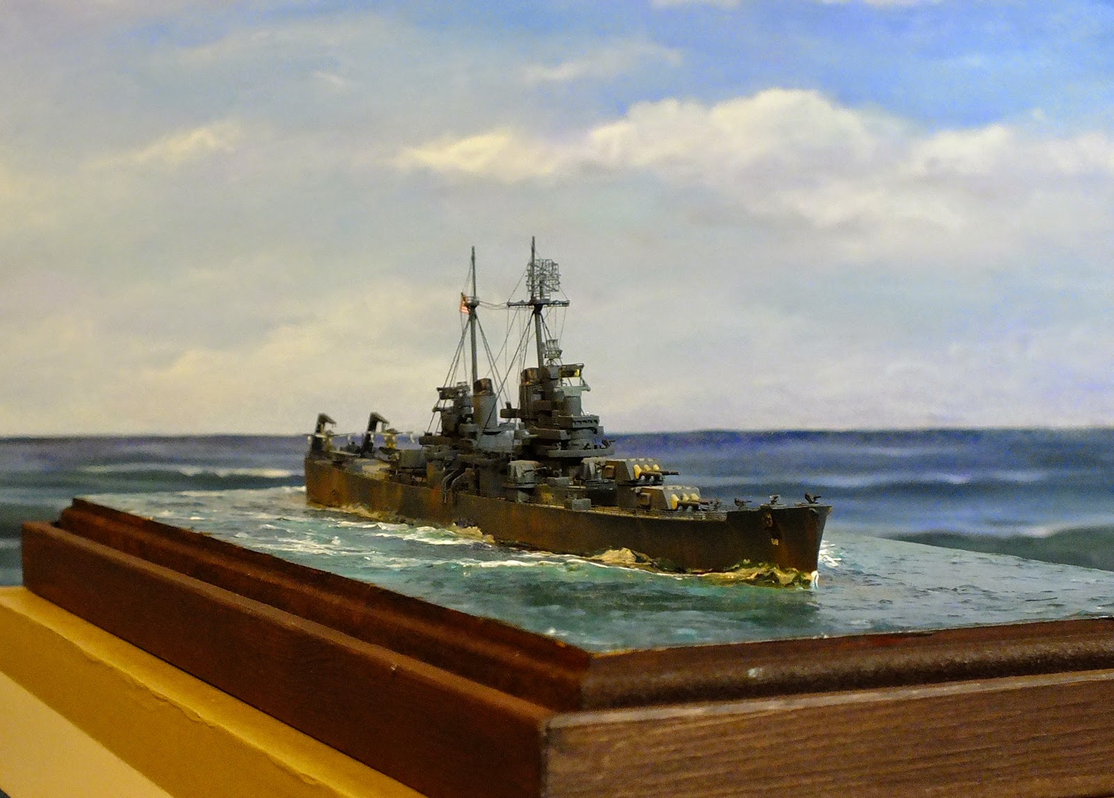 MODELSHIPS & WORLD IN SCALE: USS Baltimore (CA-68), 1943.