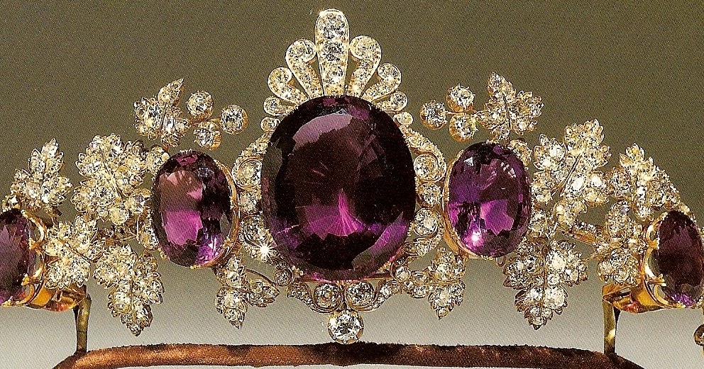 Tiara Mania: Marchioness of Tavistock's Amethyst Tiara