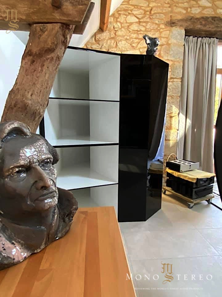 HORNSOLUTIONS BENCHMARK HORN SPEAKER SYSTEM – Ultimate High-Fidelity