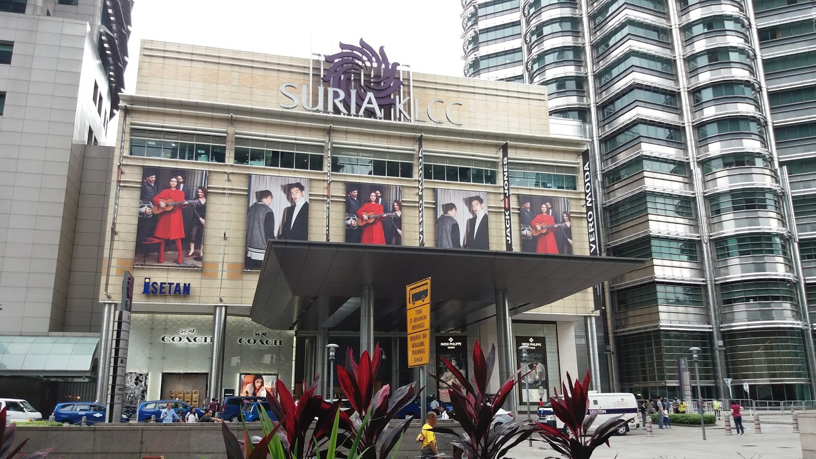 Mohd Faiz bin Abdul Manan: Suria KLCC