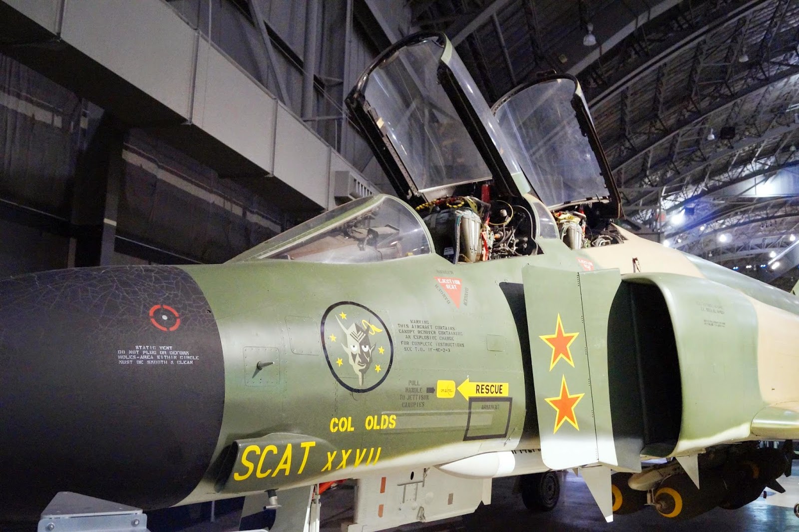 Plastic Models on the Internet: Aircraft Walkaround vol. 40: McDonnell ...