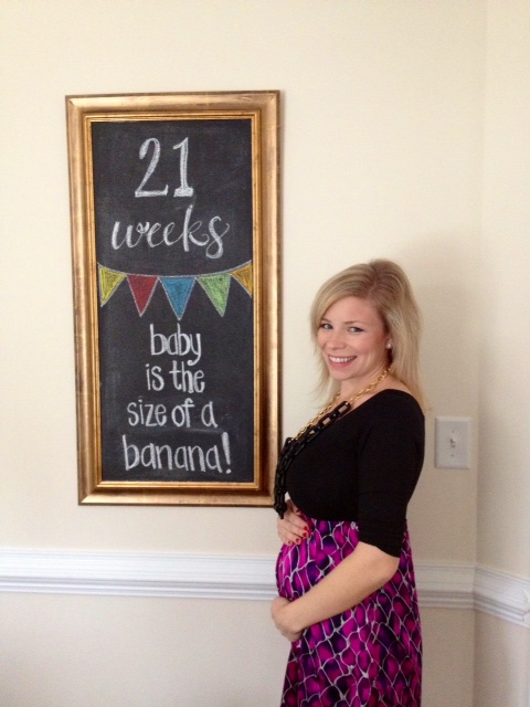 Miss Dixie: Bump Update: 21 Weeks!