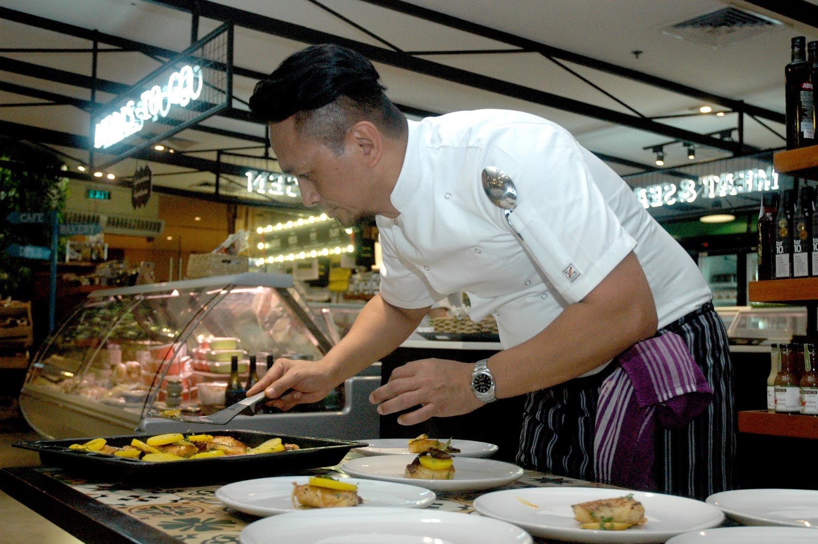DUDE FOR FOOD: From Page to Plate: Chef Sau del Rosario's 20 Years of ...