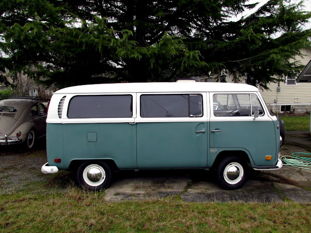 Seattle's Classics: Awesome Collection Pt. 2 - 1968 Volkswagen Type 2 Bus