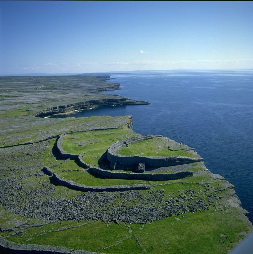 Ancient to Medieval (And Slightly Later) History - Dun Aengus (Dún ...