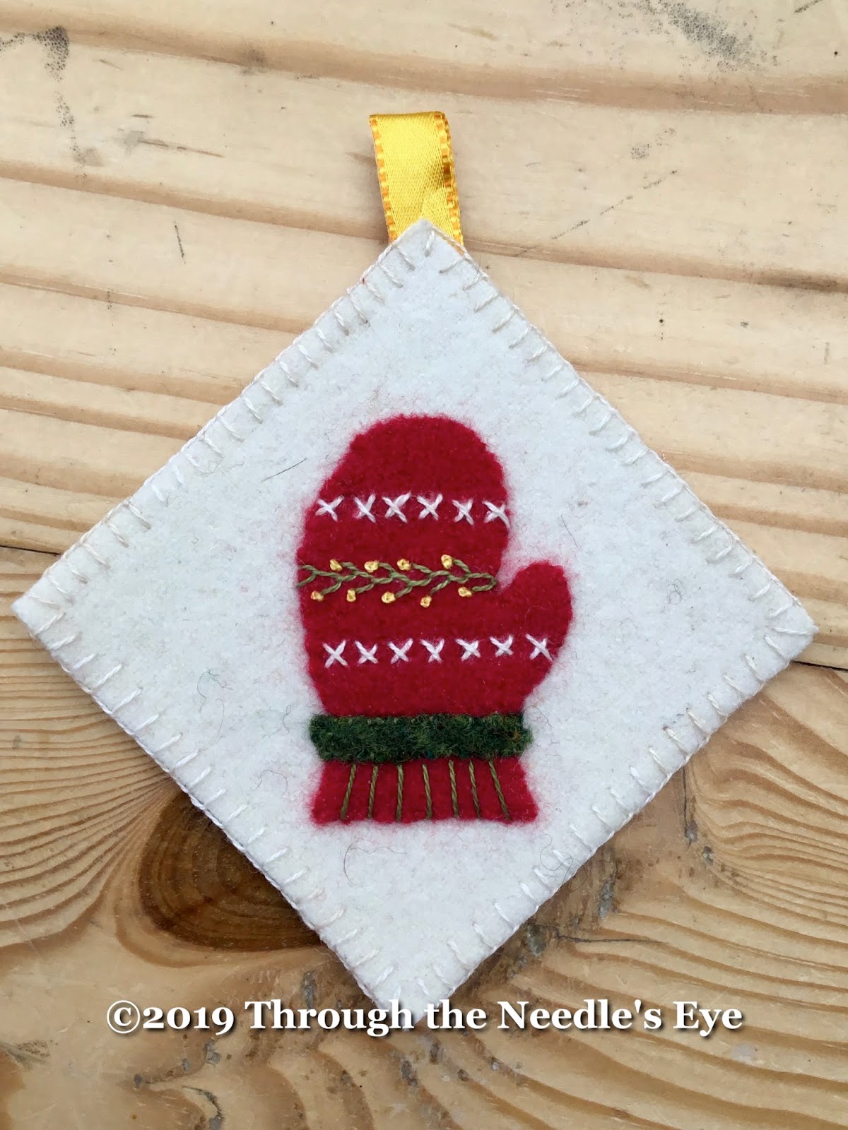 Telling Stories Through the Needle's Eye: Going a Little Mitten Crazy ...