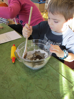 StrongStart: Coffee Ground Fossils