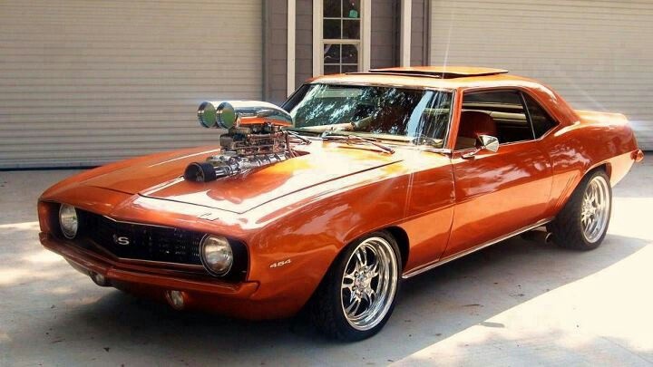 Women & Cars: 1969 Pontiac GTO SS