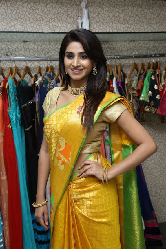 Varshini Sounderajan at Sri Krishna Silks Anniversary Celebrations ...