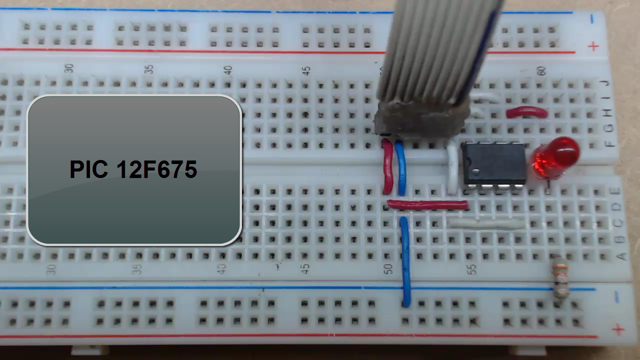 IA robotixyz: 12F675