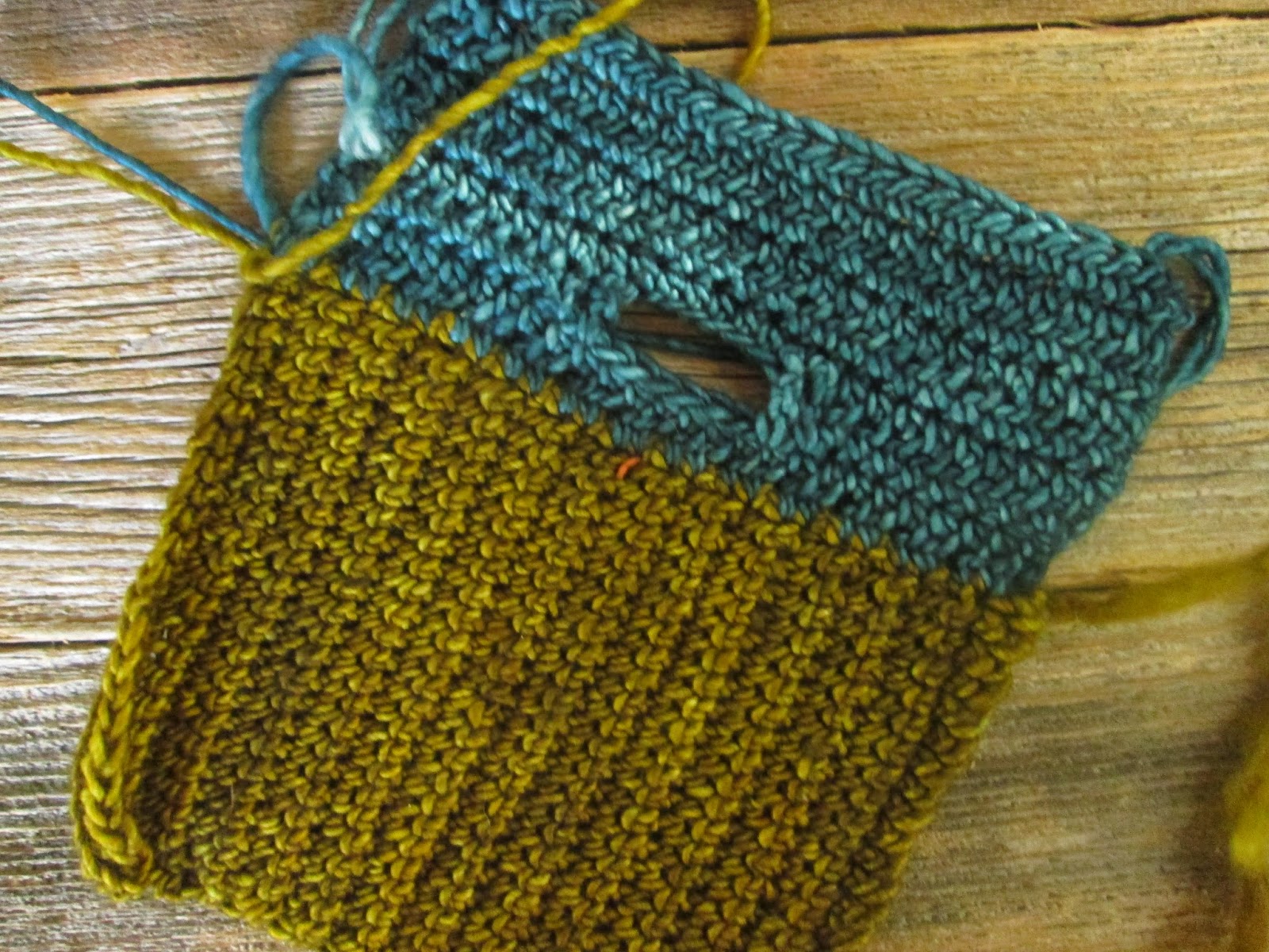 Polly Foo Foo: Mrs.Fitz Inspired Mini Mitts Crocheted Version Outlander ...