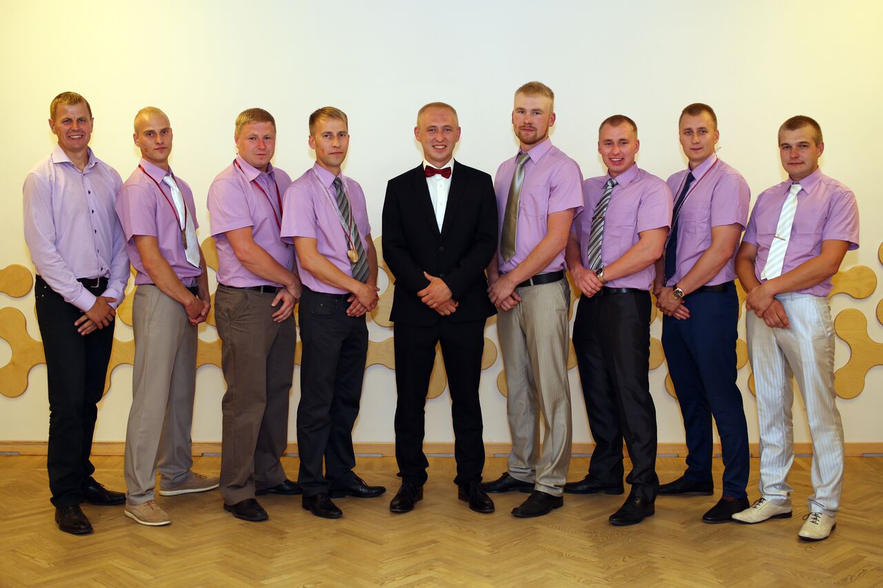 Minu ilus elu Maal: Heli ja Herlendi pulmapidu 1.osa- külalised (pulmad ...