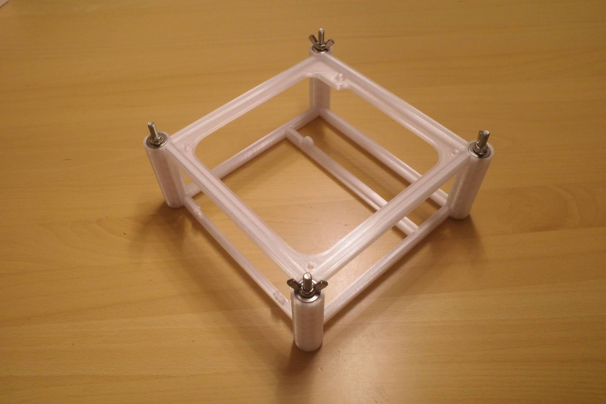 FanlessTech: 3D-printed frame