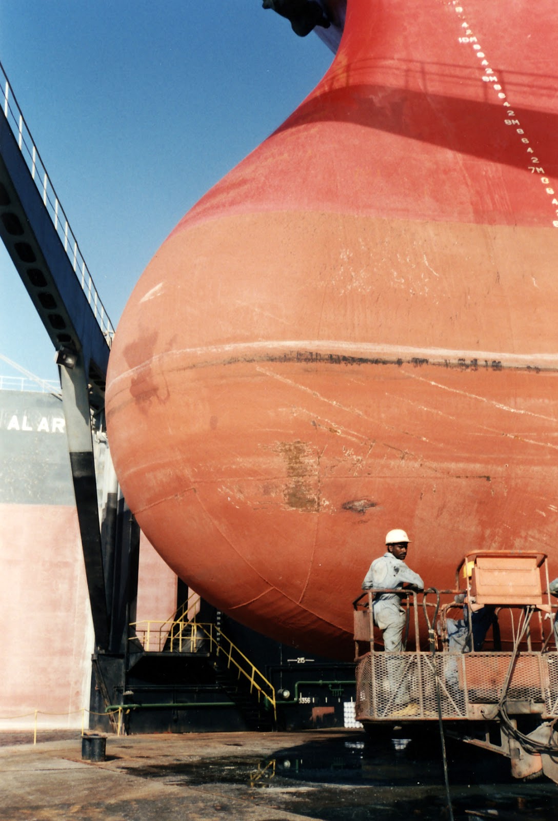 'ZIEN EN WETEN': SUNETTA.M.S. SHELL TANKERS B.V. ( DEEL 6/1 )