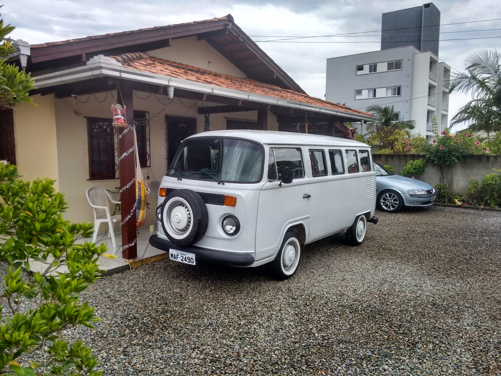 Kombi Home
