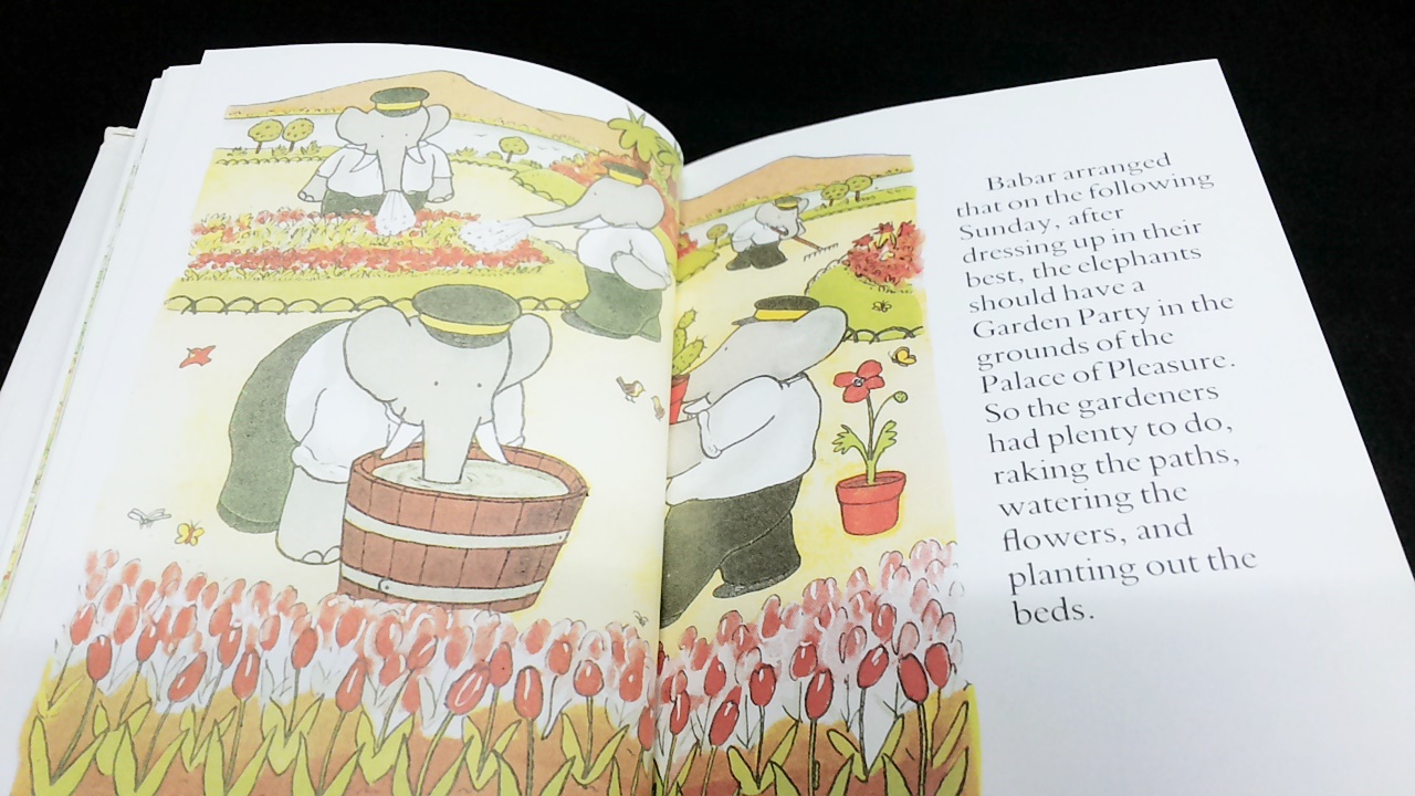 Kid Books Blog: 683.Babar the King / Babar at home