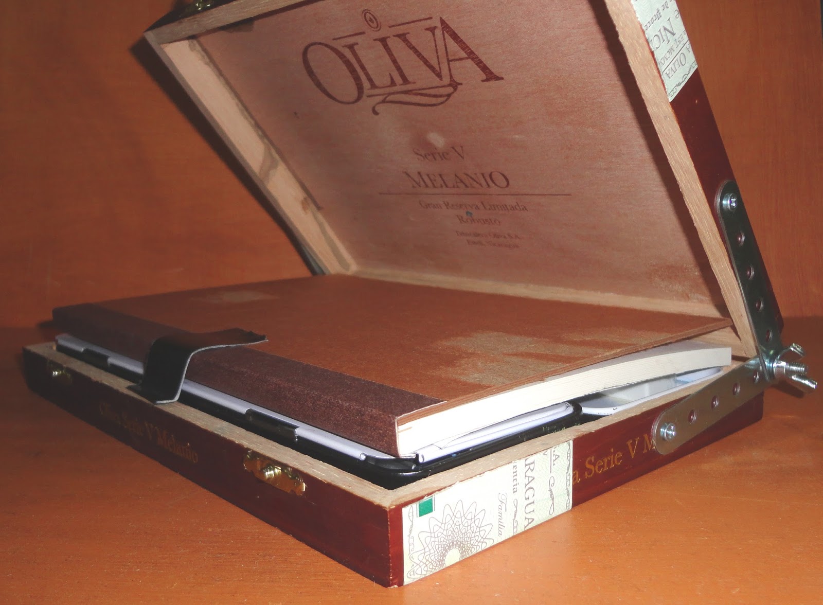 The Old School Palette: More Cigar Pochade Boxes