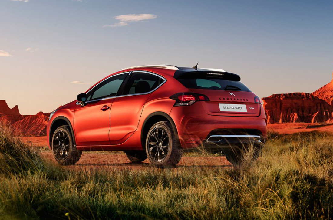 DS 4 Crossback Terre Rouge