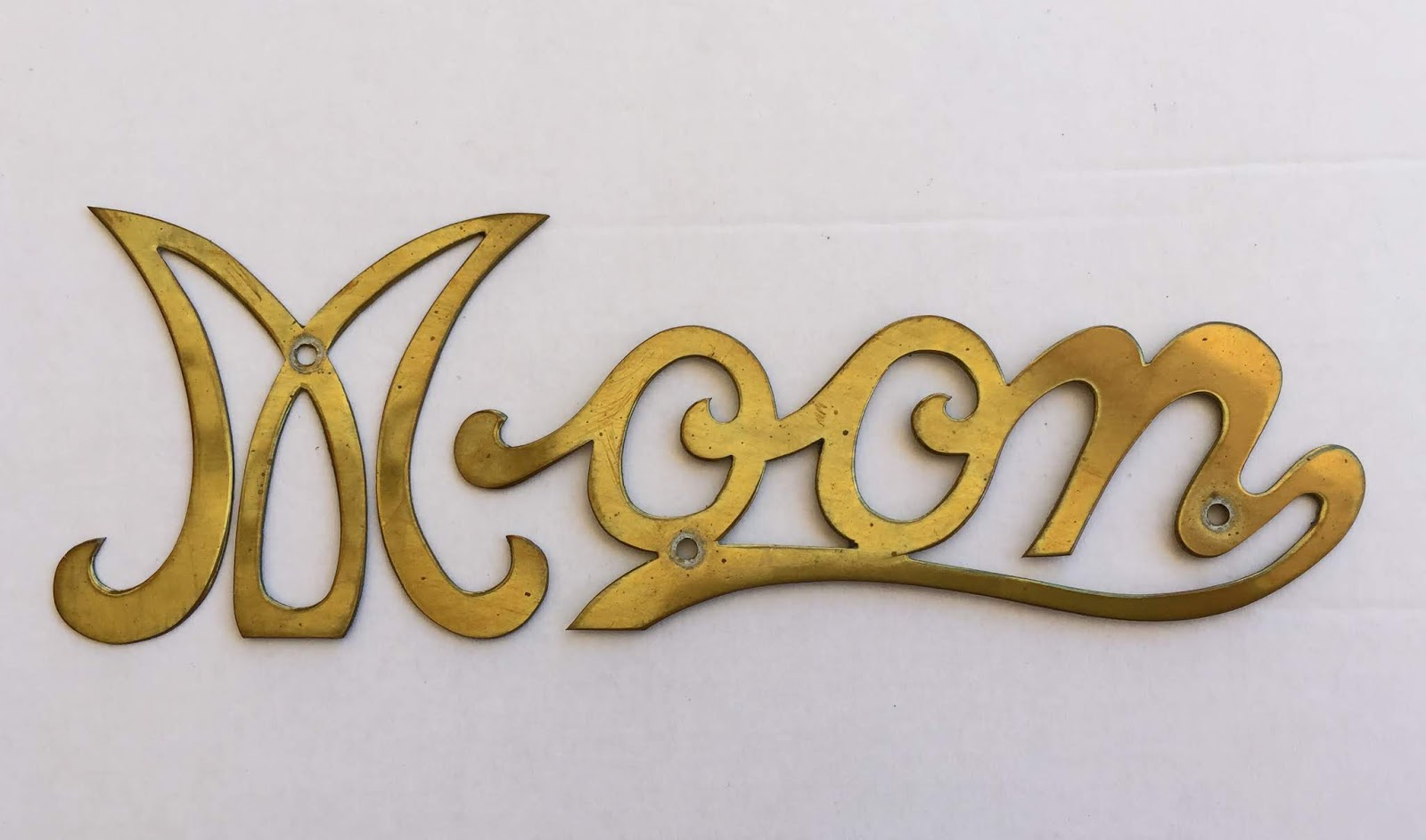 American Auto Emblems: MOON