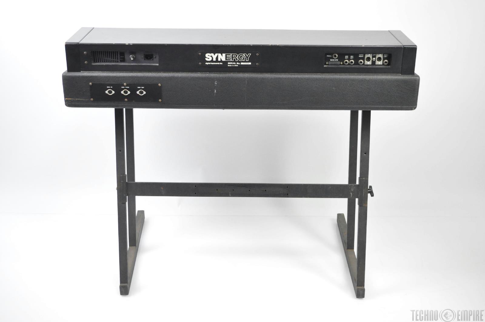 MATRIXSYNTH: DIGITAL KEYBOARDS DK Synergy II+ KAYPRO 10 Computer ...