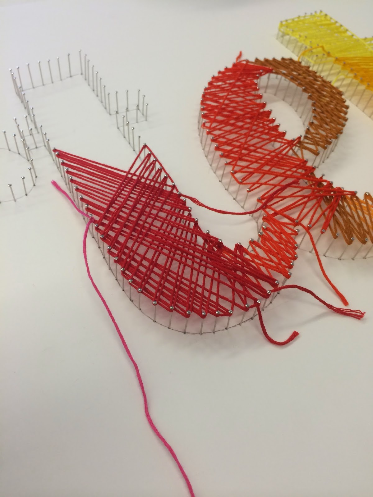 Rachel Rising Designs: { DYI String Art }