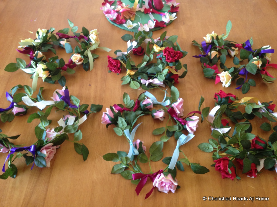 Cherished Hearts At Home: Making May Day Wreaths
