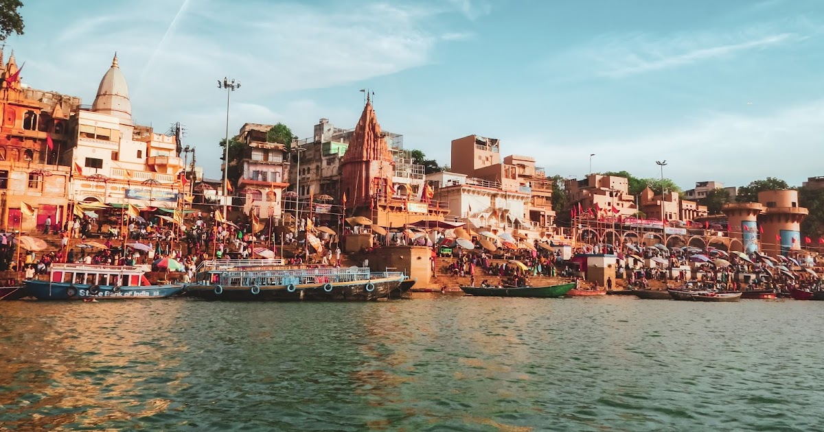 Rani Ahilyabai Holkar - Rajamatha Of Holkar Dynasty