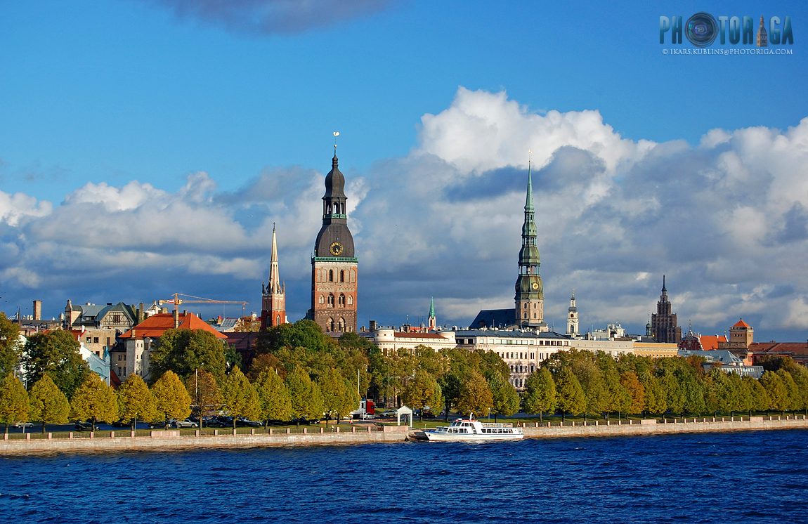 Skyline of Dom and Peter churches | Doma un Pēterbaznīcas panorāma ...