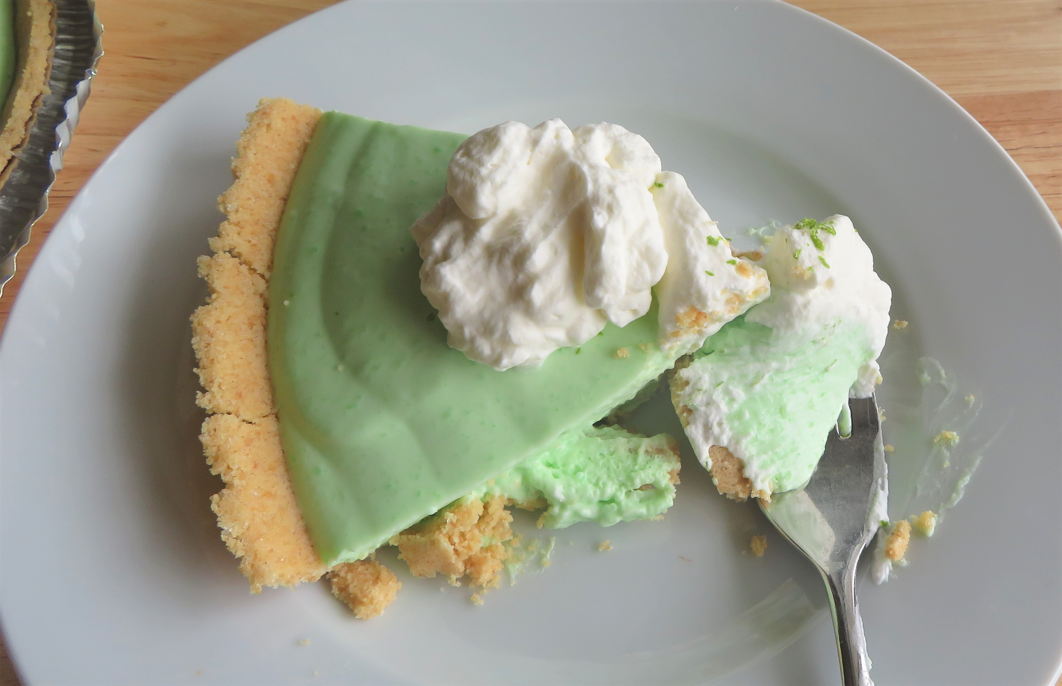 Fluffy Key Lime Pie | The English Kitchen