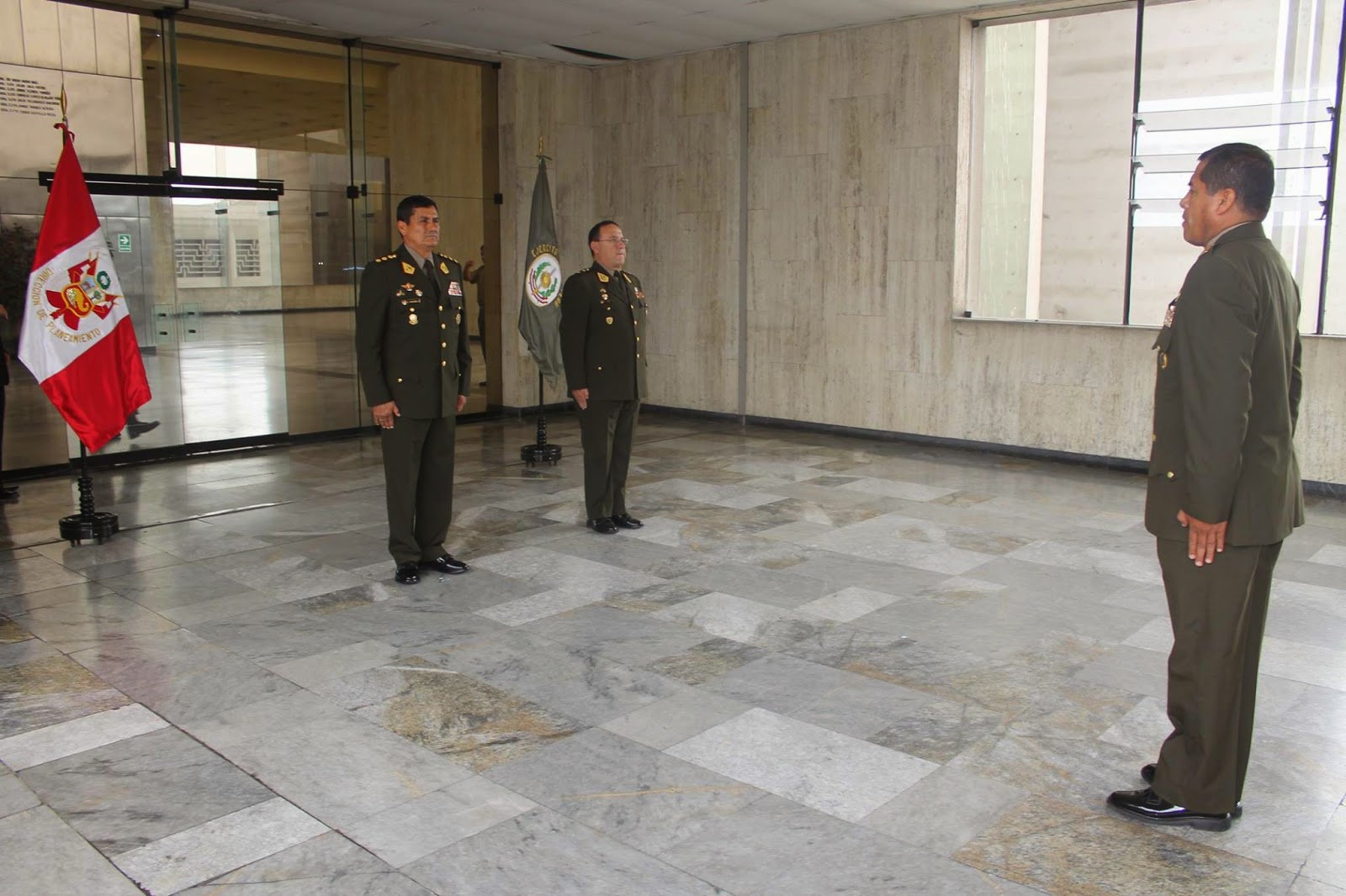 Nuestro Ejército en video: Con el reconocimiento del Comandante General ...