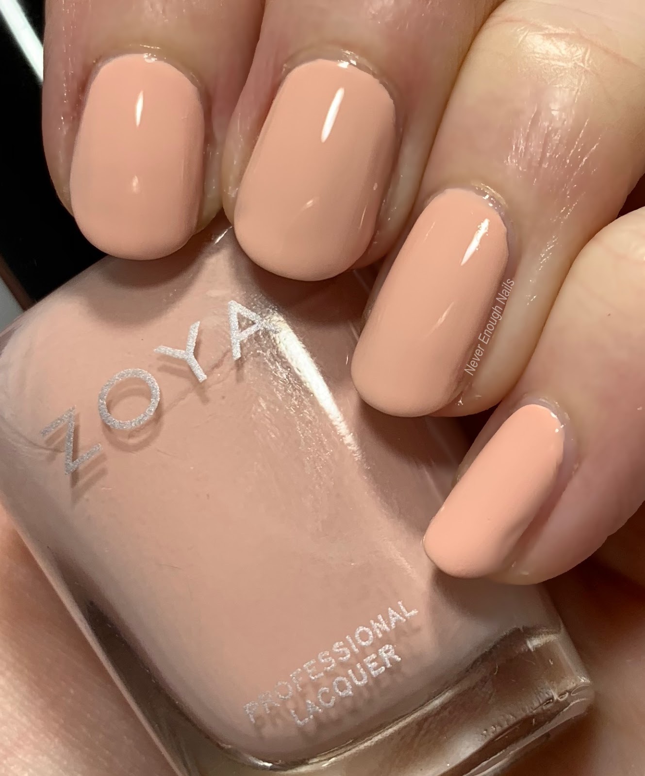 Zoya Bebe